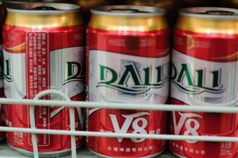 China - Cycle tourist in Dali - Impressions from Bicycle Travels